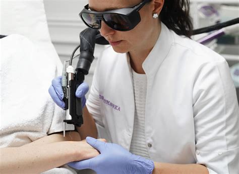 L épilation définitive au laser à Paris 16 médecine esthétique Dr Mayeux