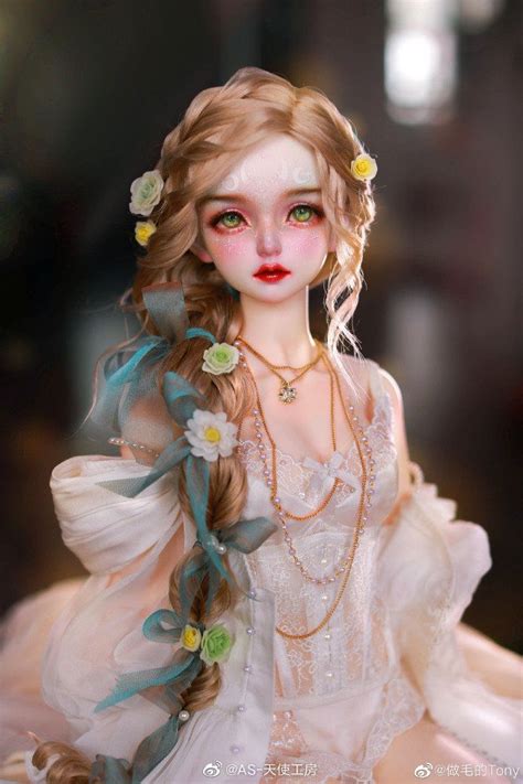 Pin by Цзы Юань Юй on Куколки Bjd dolls girls Fashion dolls