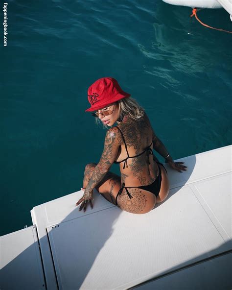 Zoe Cristofoli Nude The Fappening Photo 1430367 FappeningBook