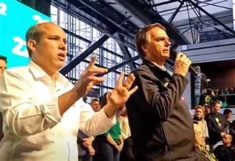 Em Visita A Santa Catarina Bolsonaro Pede Votos A Jorginho Mello