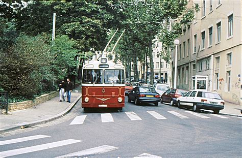 Photographes en Rhône Alpes Trolleybus ligne 6 rue d Austerlitz