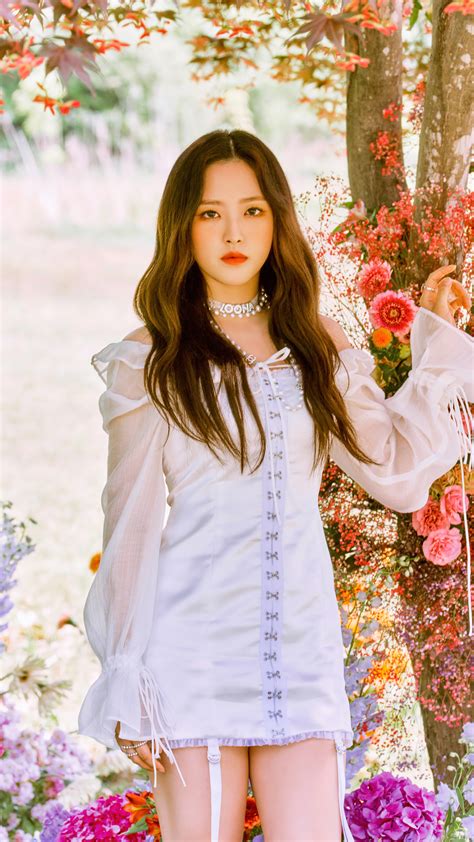 Olivia Hye LOONA Flip That 4K 9990g Wallpaper PC Desktop