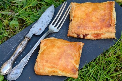 Feuilleté aux poireaux champignons et Neufchâtel Du foin dans mon