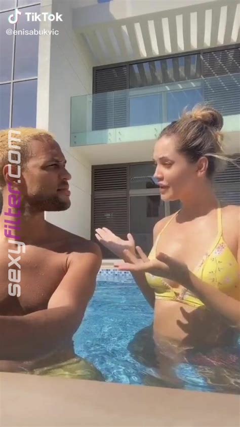 Hot Enisa Bukvic Shows Cleavage In Bikini Top At The Pool Sexyfilter
