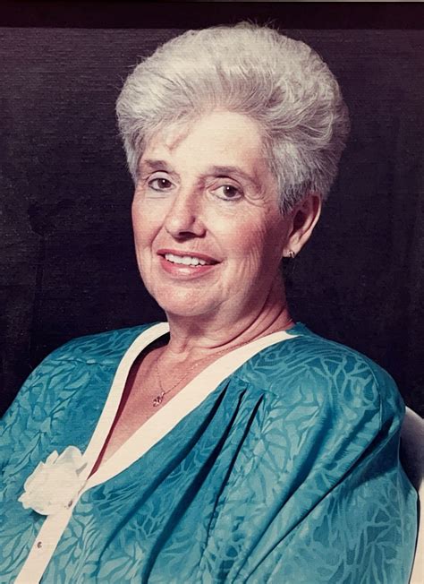 Français Louise Bernier SALON FUNÉRAIRE LAJEUNESSE FORTIN CENAC