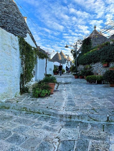 Alberobello Cosa Vedere Con Bambini Itinerario A Piedi Con Mappa