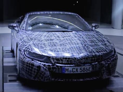 El BMW i8 Roadster tendrá una batería que doblará la capacidad del