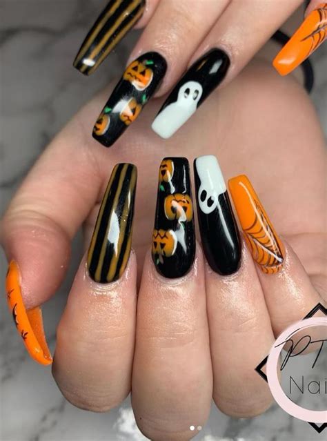 38 DIY Design Of Coffin Nails For Halloween Lilyart