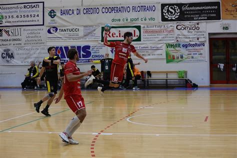 Pallamano A2 La Polisportiva Cingoli Sa Solo Vincere Si Arrende Anche