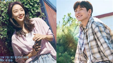 Hangatnya Senyuman Shin Hye Sun Dan Ji Chang Wook Di Poster Karakter