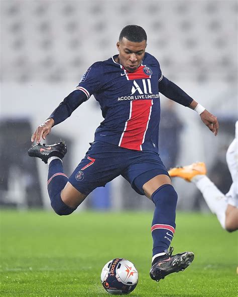 Psg Mbappe Deportivo Juegos Hd Phone Wallpaper Peakpx