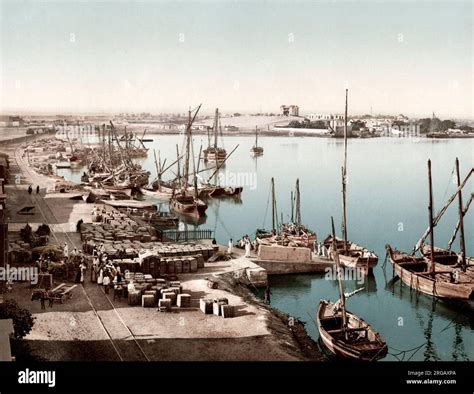1880s Ships Suez Canal Hi Res Stock Photography And Images Alamy