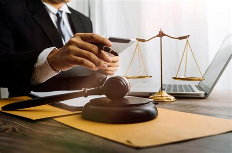 O Que Faz Um Advogado Criminalista Dickinson Advogados Associados