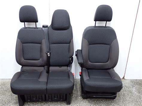 KOMPLET FOTELI EUROPA ORYGINAŁ TALENTO VIVARO B TRAFIC III 20R