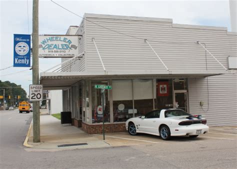 Wheeler Dealer Automobilia Collectables
