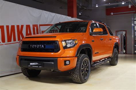 Тюнинг TOYOTA TUNDRA TRD PRO CREW MAX Пикап Центр Москва
