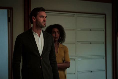 Por Trás de Seus Olhos da Netflix se perde em virada medonha A Gazeta