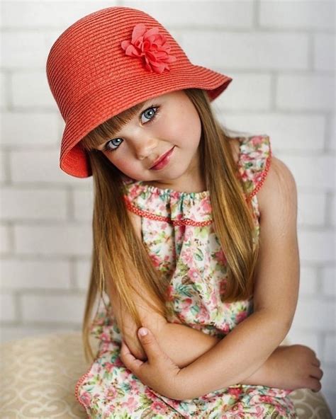La plus jolie petite fille du monde a grandi Voici à quoi elle