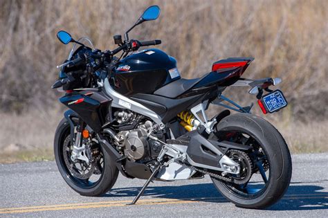 2022 Aprilia Tuono 660 Factory Review 14 Fast Facts