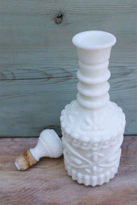 Vintage Milk Glass Genie Bottle Jim Beam Liquor Bottle Decanter W Stopper