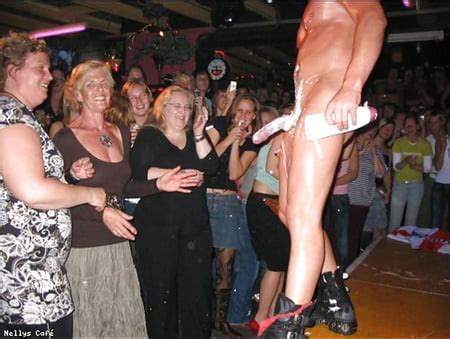 Big Cock Stripper Cfnm