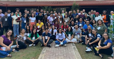 MAGIS BH colabora em encontro de formação de jovens lideranças da