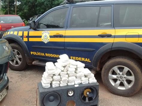 G1 fardas ex soldados do Exército são presos 43 kg de droga