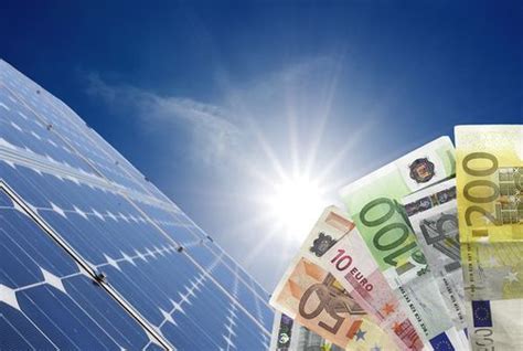 Porqué es rentable invertir en energías renovables Aura Energia