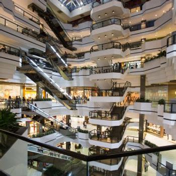 Promoções agitam o coração da cidade Beiramar Shopping