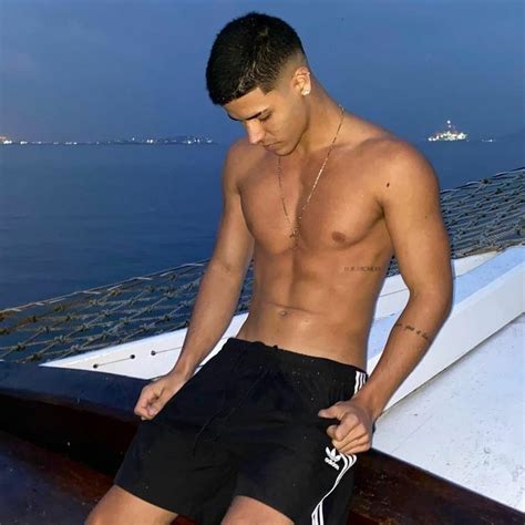 What The Ideal Male Body Looks Like Around The World Artofit