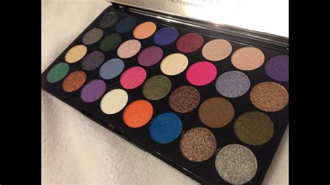 Eyes Like Angels Palette Von Makeup Revolution Swatches Eyeshadow