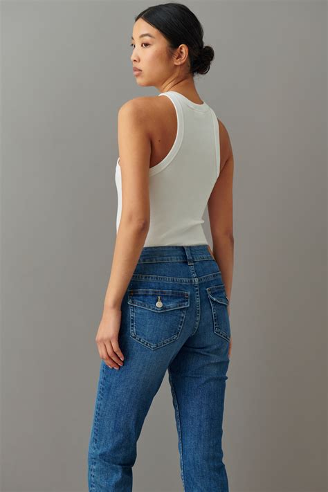 Y K Low Flare Jeans Gina Tricot