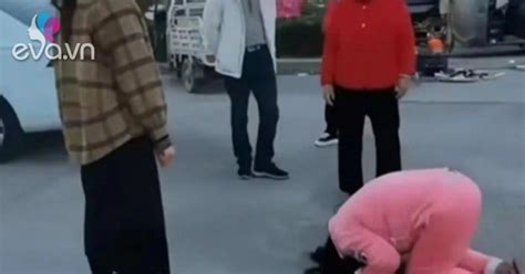 Lén lút qua lại với chồng của bạn thân bị bắt quả tang người phụ nữ