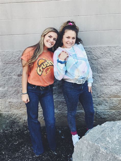 Decades Day Spirit Week Outfit Ideas Momma Teen Eduaspirant