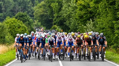 Tour De France Le Grand D Part Devrait Tre Donn Dans Les Hauts