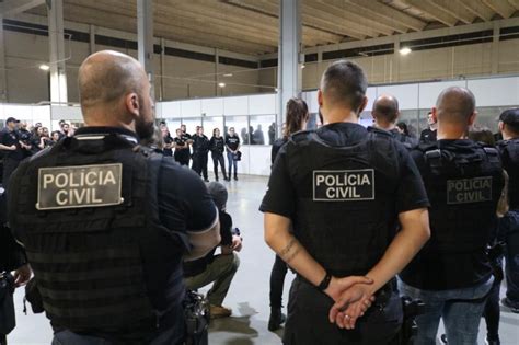 Polícia Civil cumpre ordem judicial em Cruz Alta contra organização