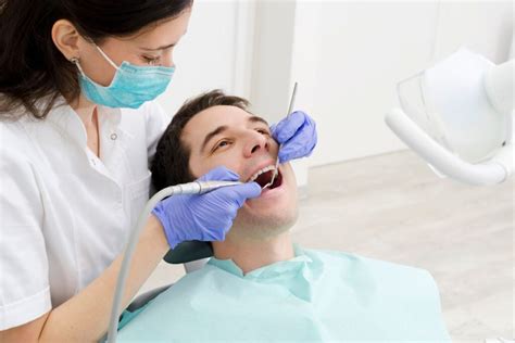 Revisiones periódicas dentales Importancia y beneficios