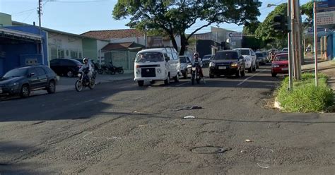 G1 Idosa morre após ser atropelada na faixa de pedestre em Campo