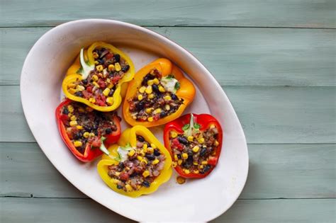 Recette facile et rapide de poivrons farcis végétariens à faire au