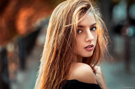 Wallpaper Face Women Model Long Hair Bare Shoulders Looking At Viewer Black Hair Brown