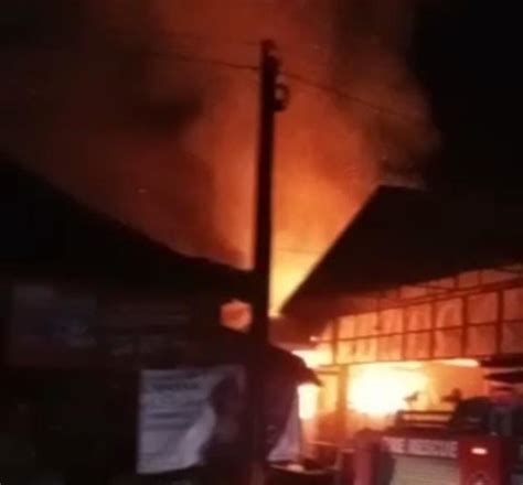 Pasar Adat Lelateng Terbakar Balipuspanews