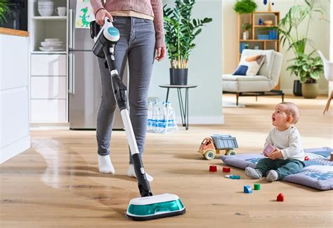 Bosch Unlimited 7 ProHygienc Aqua to odkurzacze mopujące