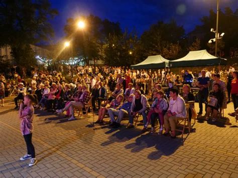 Chełm Retro Fest na pożegnanie wakacji Fot UM Chełm GALERIA