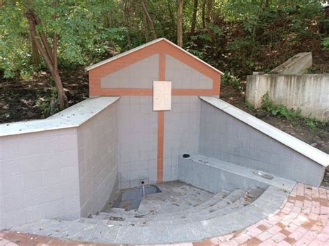 Ceban În această perioadă au lucrările de amenajare a izvorului din