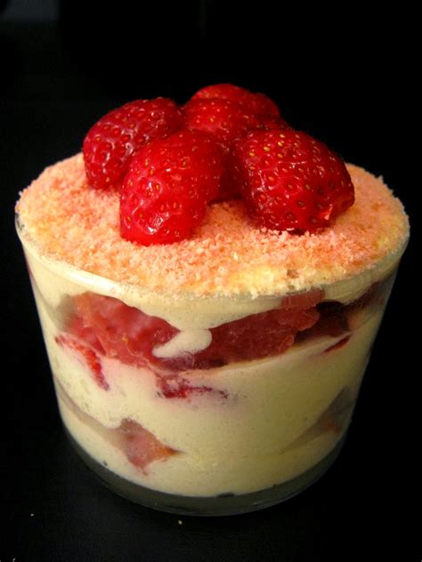 In My S Kitchen Le Dessert Du Dimanche Tiramisu Aux Fraises
