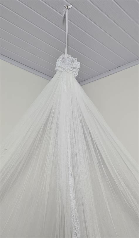 Mosquiteiro de Teto Poly Cortinado Berço Tulle Renda Branco