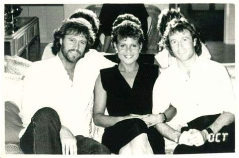 Pin De Sirley Ruy Dias En Andy Gibb Photos Barra