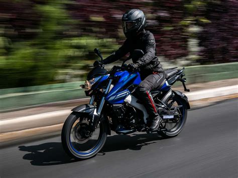 Galeria de fotos Bajaj Dominar 160 2023 como é a moto mais acessível