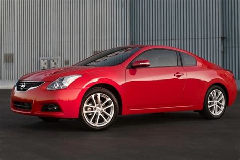 Used 2013 Nissan Altima Coupe Review Edmunds