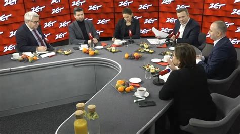 Dzie Tygodnia W Radiu Zet Stycznia Zaprasza Andrzej